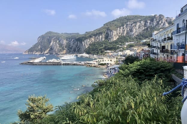 Descubre 5 playas de Capri inolvidables - Llevameaitalia